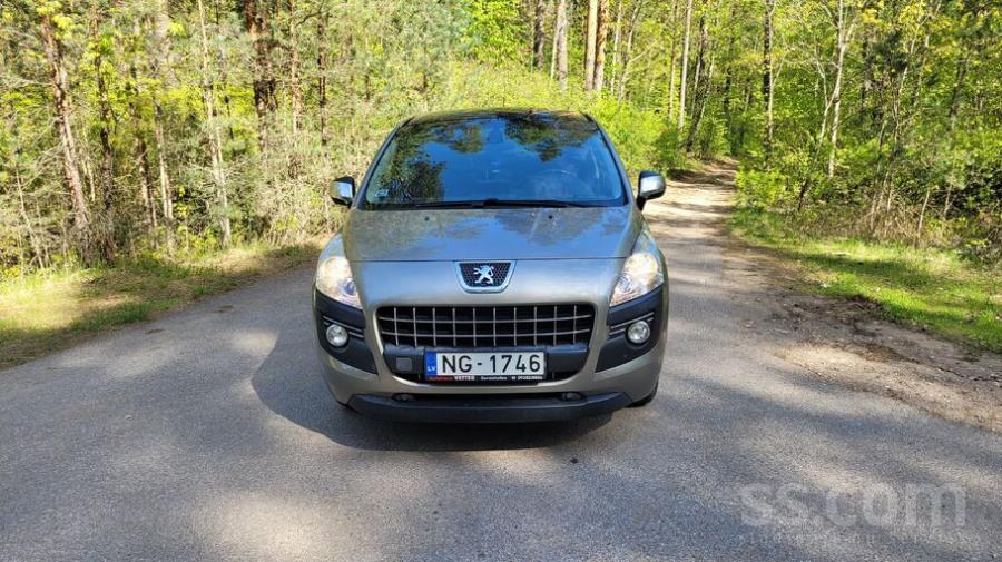 Pelēks Peugeot 3008 2009 Daugavpils, ar dzinēja tilpumu 1.60 L un nobraukumu 243 tūkst. km par 13999 €, foto 1 vietnē AUTOMOTO.COM.LV