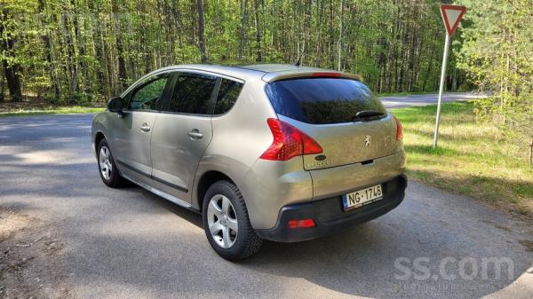 Pelēks Peugeot 3008 2009 Daugavpils, ar dzinēja tilpumu 1.60 L un nobraukumu 243 tūkst. km par 13999 €, foto 4 vietnē AUTOMOTO.COM.LV