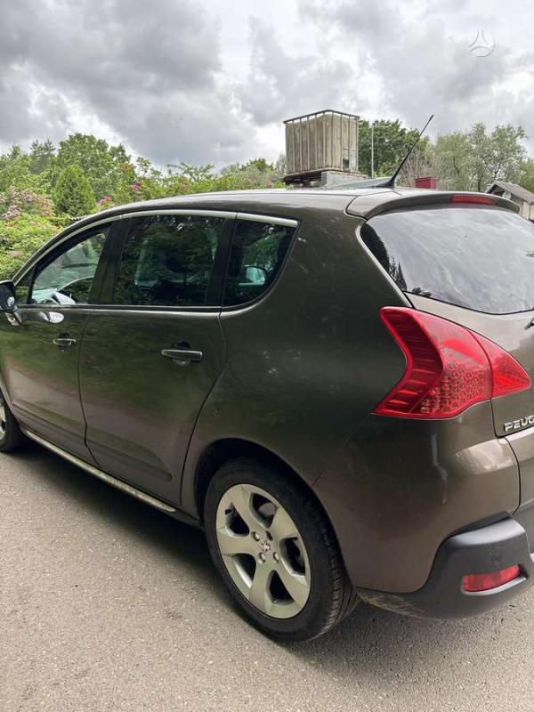 Grey Peugeot 3008 2009 in Kaunas, with an engine capacity of 1.98 L and mileage of 223 thousand km for 2500 €, photo 6 on AUTOMOTO.COM.LV