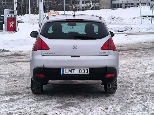 Pelēks Peugeot 3008 2010 Viļņa, ar dzinēja tilpumu 1.60 L un nobraukumu 311 tūkst. km par 2750 €, foto 4 vietnē AUTOMOTO.COM.LV