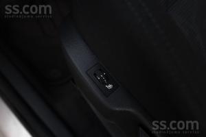 Grey Peugeot 3008 2010 in Jelgava, with an engine capacity of 1.60 L and mileage of 279 thousand km for 3900 €, photo 14 on AUTOMOTO.COM.LV