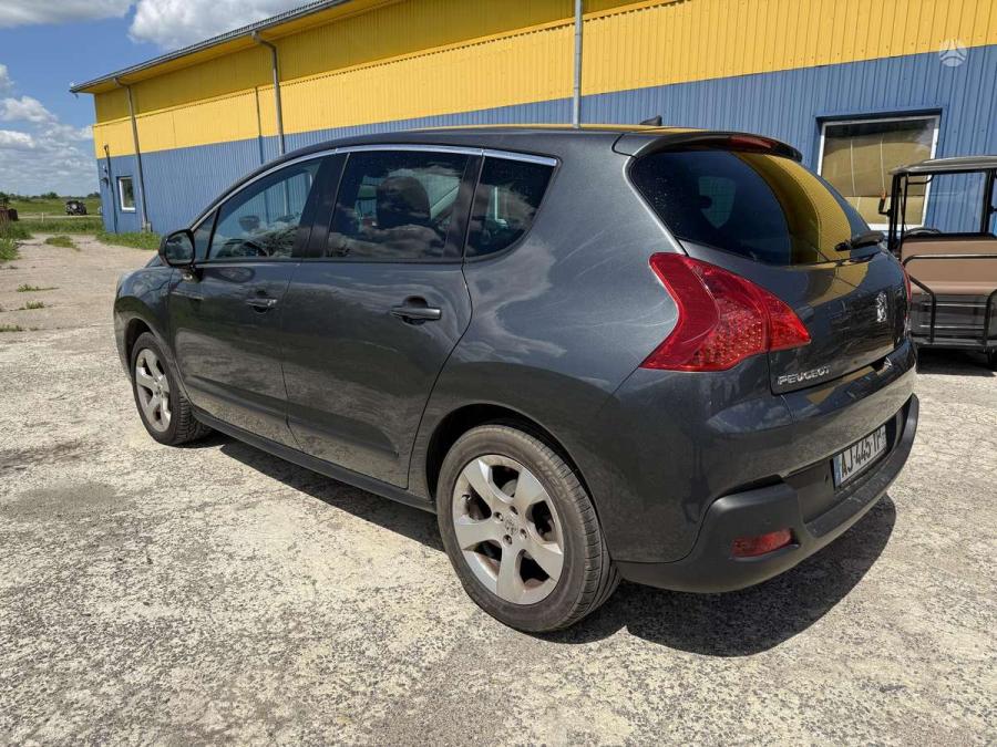 Pelēks Peugeot 3008 2010 Tauragė, ar dzinēja tilpumu 2.00 L un nobraukumu 295 tūkst. km par 3200 €, foto 7 vietnē AUTOMOTO.COM.LV