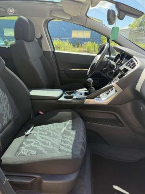 Pelēks Peugeot 3008 2010 Tauragė, ar dzinēja tilpumu 2.00 L un nobraukumu 295 tūkst. km par 3200 €, foto 12 vietnē AUTOMOTO.COM.LV