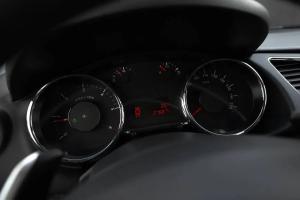 Серый Пежо 3008 2010 в Елгава, объемом двигателя 1.60 л и пробегом 279 тыс. км за 3900 €, фото 16 на AUTOMOTO.COM.LV