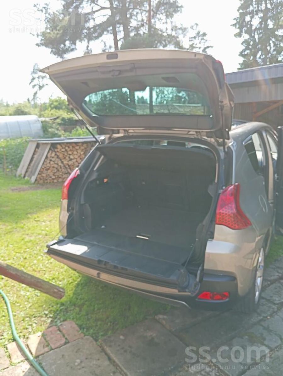 Pelēks Peugeot 3008 2010 Dobele, ar dzinēja tilpumu 1.90 L un nobraukumu 300 tūkst. km par 2500 €, foto 6 vietnē AUTOMOTO.COM.LV