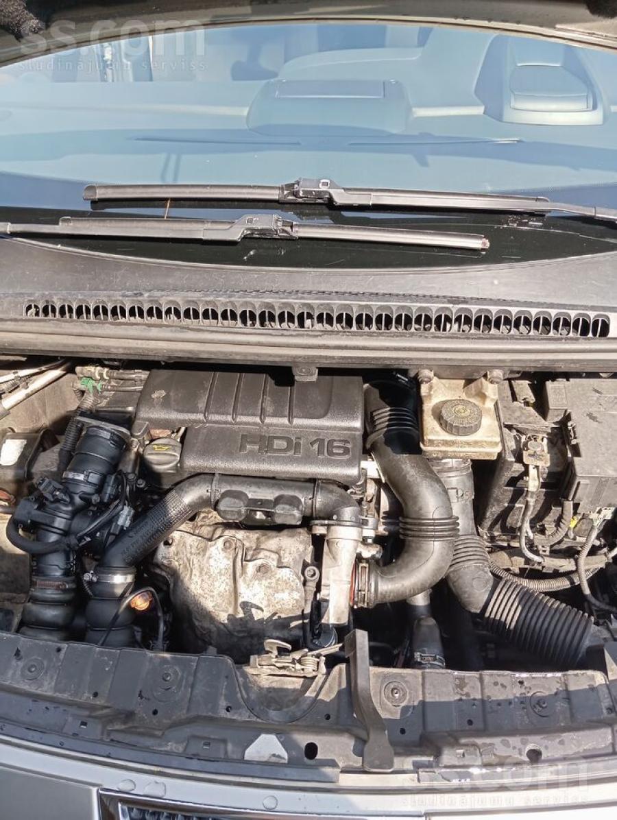 Pelēks Peugeot 3008 2010 Dobele, ar dzinēja tilpumu 1.90 L un nobraukumu 300 tūkst. km par 2500 €, foto 10 vietnē AUTOMOTO.COM.LV