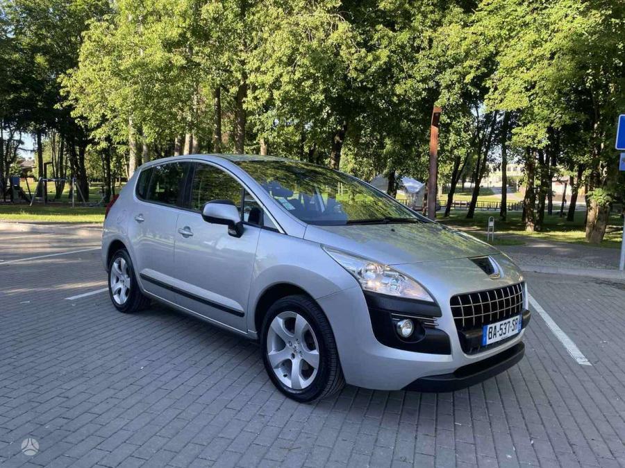 Pelēks Peugeot 3008 2010 Kauņa, ar dzinēja tilpumu 1.56 L un nobraukumu 220 tūkst. km par 3150 €, foto 1 vietnē AUTOMOTO.COM.LV
