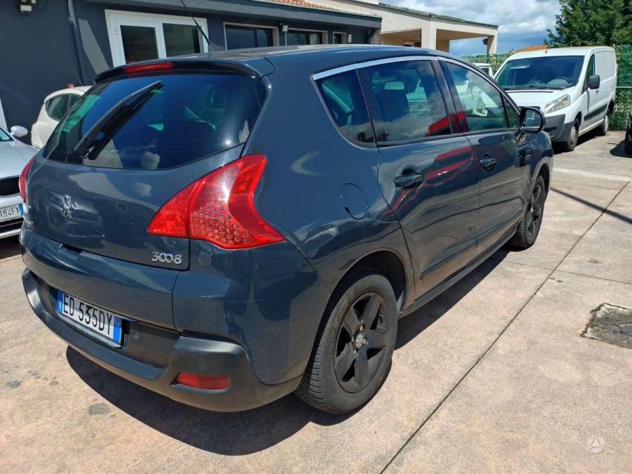 Grey Peugeot 3008 2010 in Pasvalys, with an engine capacity of 1.56 L and mileage of 280 thousand km for 2500 €, photo 5 on AUTOMOTO.COM.LV