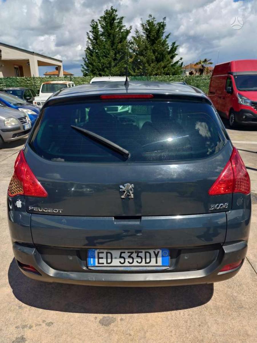 Grey Peugeot 3008 2010 in Pasvalys, with an engine capacity of 1.56 L and mileage of 280 thousand km for 2500 €, photo 6 on AUTOMOTO.COM.LV