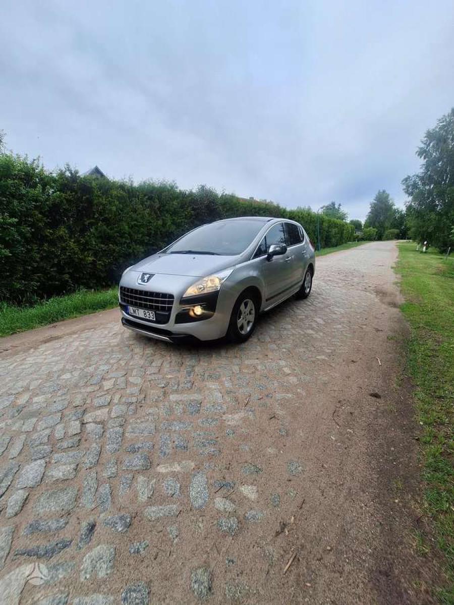 Grey Peugeot 3008 2010 in Silute, with an engine capacity of 1.56 L and mileage of 316 thousand km for 3250 €, photo 3 on AUTOMOTO.COM.LV