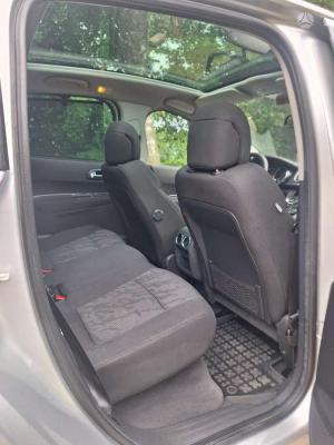 Grey Peugeot 3008 2010 in Silute, with an engine capacity of 1.56 L and mileage of 316 thousand km for 3250 €, photo 16 on AUTOMOTO.COM.LV