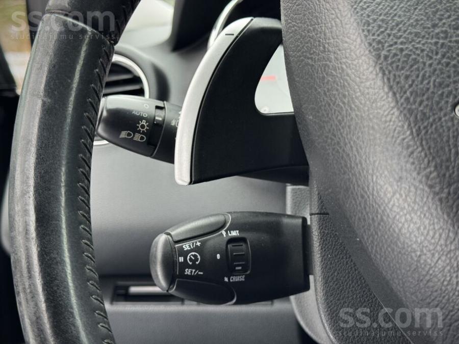 Pelēks Peugeot 3008 2011 Jelgava, ar dzinēja tilpumu 1.60 L un nobraukumu 0 tūkst. km par 5350 €, foto 12 vietnē AUTOMOTO.COM.LV