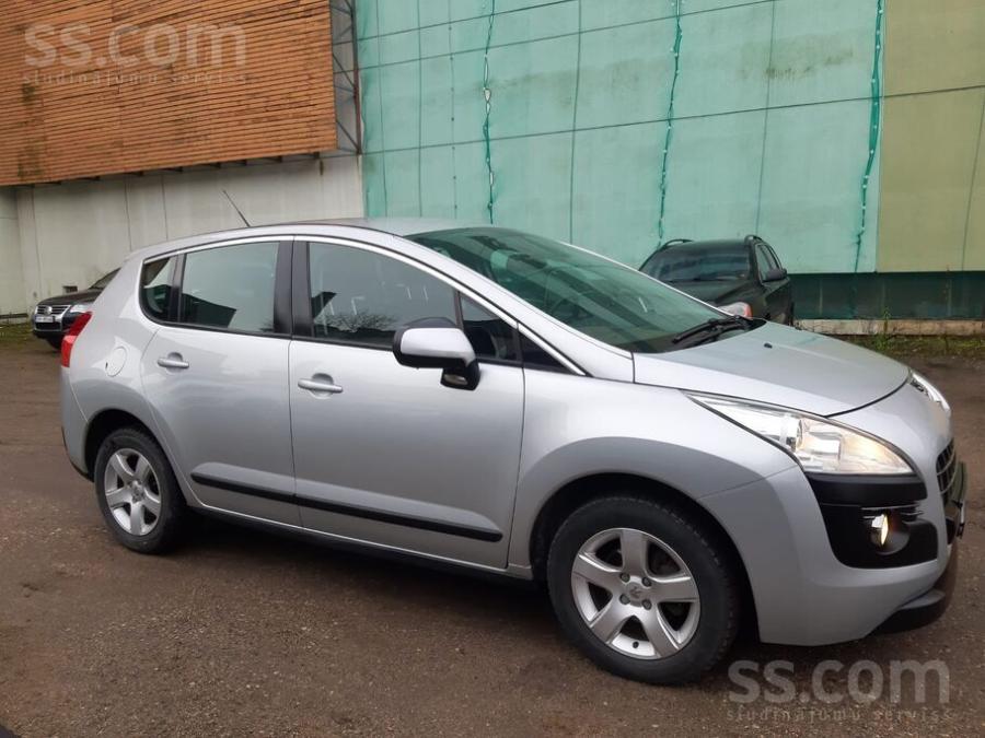 Grey Peugeot 3008 2011 in Daugavpils, with an engine capacity of 1.60 L and mileage of 0 thousand km for 4100 €, photo 4 on AUTOMOTO.COM.LV