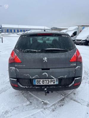 Grey Peugeot 3008 2011 in Taurage, with an engine capacity of 1.60 L and mileage of 289 thousand km for 3100 €, photo 3 on AUTOMOTO.COM.LV