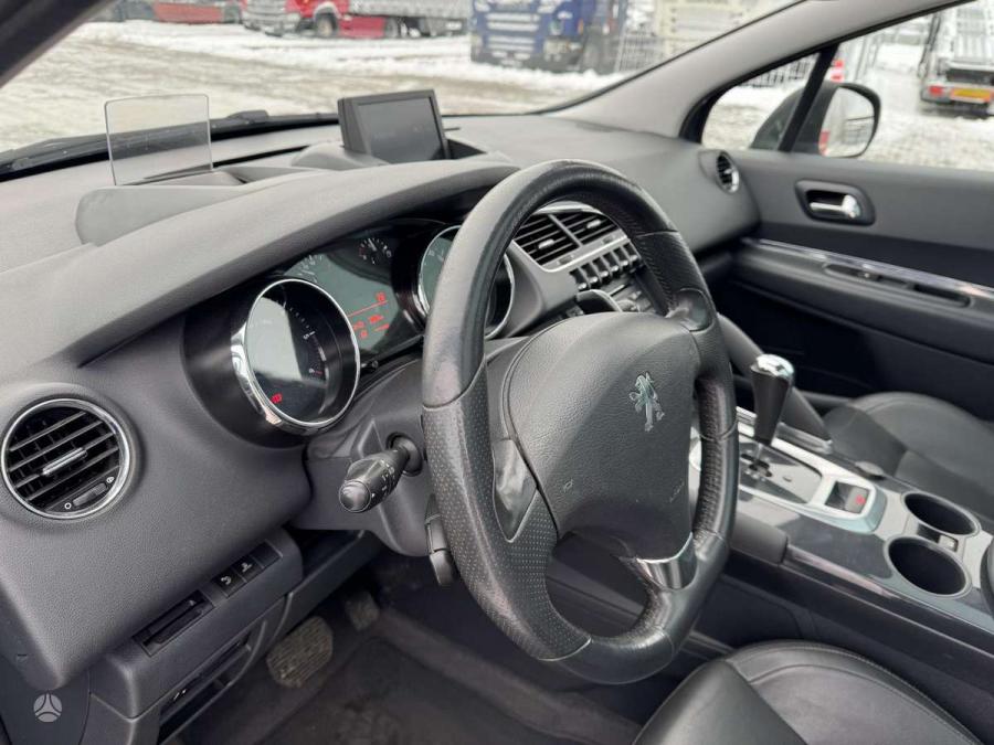Pelēks Peugeot 3008 2011 Tauragė, ar dzinēja tilpumu 1.56 L un nobraukumu 227 tūkst. km par 3900 €, foto 15 vietnē AUTOMOTO.COM.LV