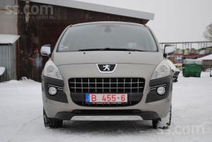 Grey Peugeot 3008 2011 in Riga, with an engine capacity of 2.00 L and mileage of 239 thousand km for 5690 €, photo 5 on AUTOMOTO.COM.LV