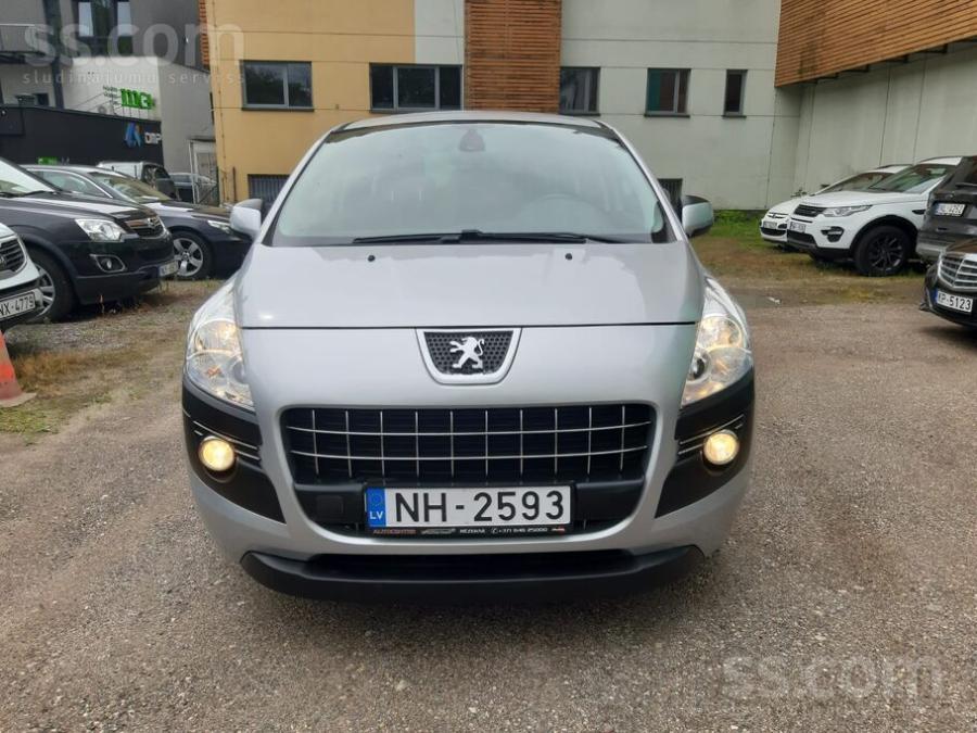 Pelēks Peugeot 3008 2011 Daugavpils, ar dzinēja tilpumu 1.60 L un nobraukumu 0 tūkst. km par 3450 €, foto 3 vietnē AUTOMOTO.COM.LV