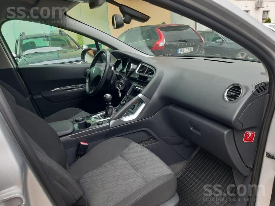 Pelēks Peugeot 3008 2011 Daugavpils, ar dzinēja tilpumu 1.60 L un nobraukumu 0 tūkst. km par 3450 €, foto 24 vietnē AUTOMOTO.COM.LV