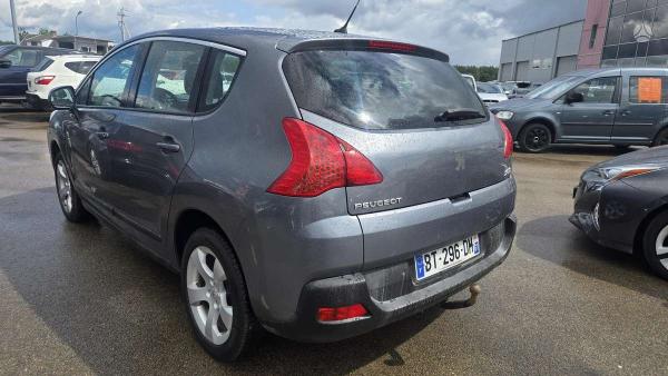 Pelēks Peugeot 3008 2011 Tauragė, ar dzinēja tilpumu 1.60 L un nobraukumu 251 tūkst. km par 2900 €, foto 6 vietnē AUTOMOTO.COM.LV
