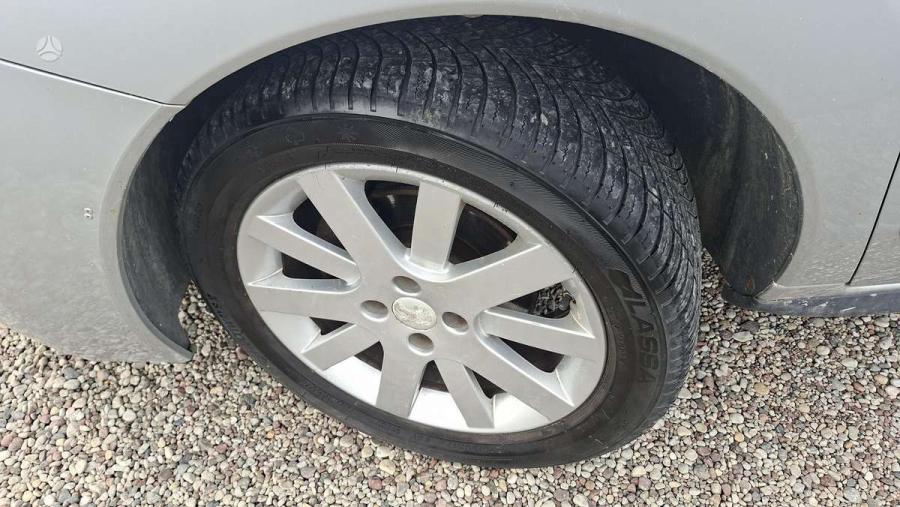 Pelēks Peugeot 3008 2011 Kauņa, ar dzinēja tilpumu 1.60 L un nobraukumu 190 tūkst. km par 3650 €, foto 4 vietnē AUTOMOTO.COM.LV
