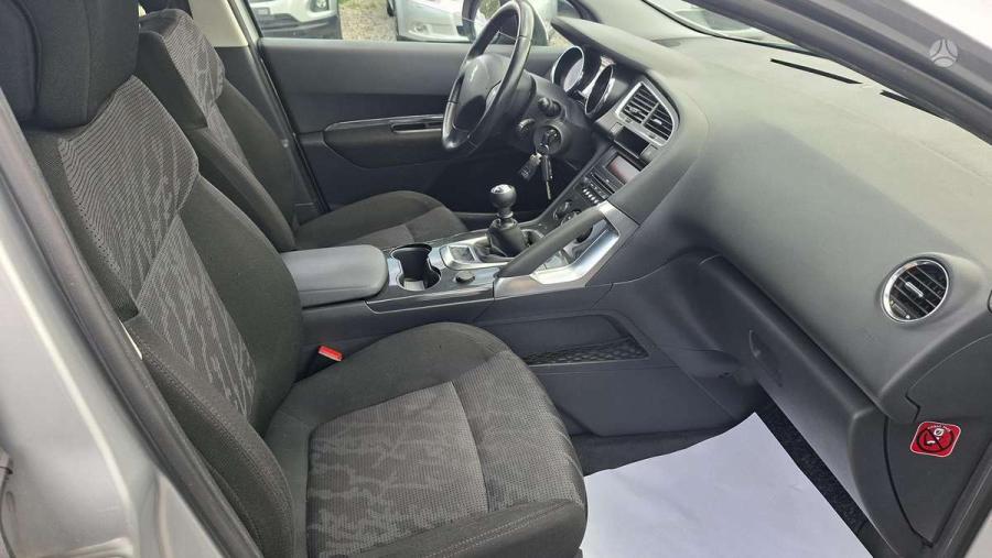 Pelēks Peugeot 3008 2011 Kauņa, ar dzinēja tilpumu 1.60 L un nobraukumu 190 tūkst. km par 3650 €, foto 14 vietnē AUTOMOTO.COM.LV