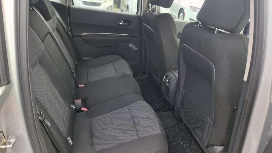 Pelēks Peugeot 3008 2011 Kauņa, ar dzinēja tilpumu 1.60 L un nobraukumu 190 tūkst. km par 3650 €, foto 19 vietnē AUTOMOTO.COM.LV