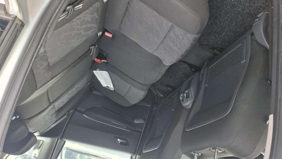 Pelēks Peugeot 3008 2011 Kauņa, ar dzinēja tilpumu 1.60 L un nobraukumu 190 tūkst. km par 3650 €, foto 20 vietnē AUTOMOTO.COM.LV