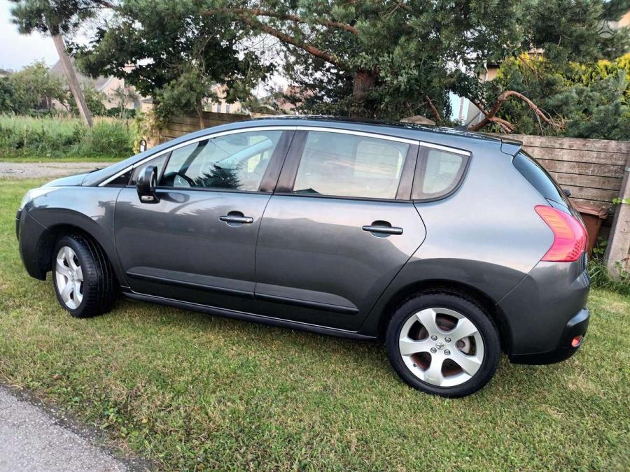 Grey Peugeot 3008 2011 in Kaunas, with an engine capacity of 1.60 L and mileage of 158 thousand km for 3600 €, photo 9 on AUTOMOTO.COM.LV