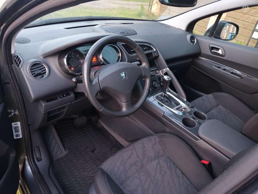Grey Peugeot 3008 2011 in Kaunas, with an engine capacity of 1.60 L and mileage of 158 thousand km for 3600 €, photo 15 on AUTOMOTO.COM.LV