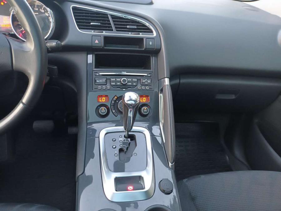 Grey Peugeot 3008 2011 in Kaunas, with an engine capacity of 1.60 L and mileage of 158 thousand km for 3600 €, photo 26 on AUTOMOTO.COM.LV