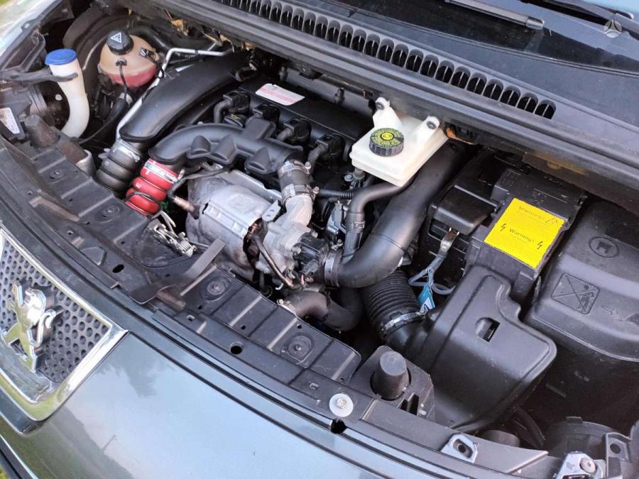 Grey Peugeot 3008 2011 in Kaunas, with an engine capacity of 1.60 L and mileage of 158 thousand km for 3600 €, photo 27 on AUTOMOTO.COM.LV