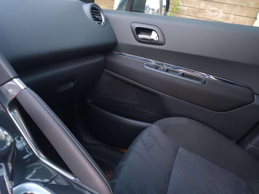 Grey Peugeot 3008 2011 in Kaunas, with an engine capacity of 1.60 L and mileage of 158 thousand km for 3600 €, photo 34 on AUTOMOTO.COM.LV