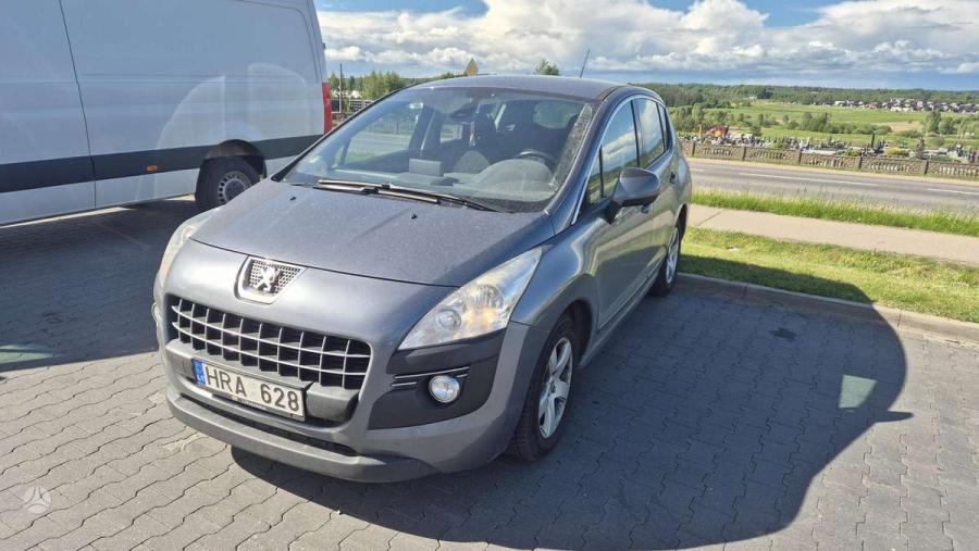 Grey Peugeot 3008 2011 in Vilnius, with an engine capacity of 1.56 L and mileage of 310 thousand km for 2200 €, photo 1 on AUTOMOTO.COM.LV