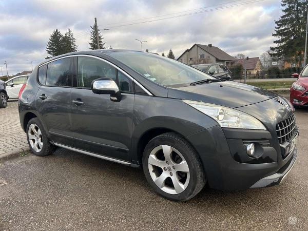 Grey Peugeot 3008 2012 in Taurage, with an engine capacity of 1.60 L and mileage of 238 thousand km for 4100 €, photo 2 on AUTOMOTO.COM.LV