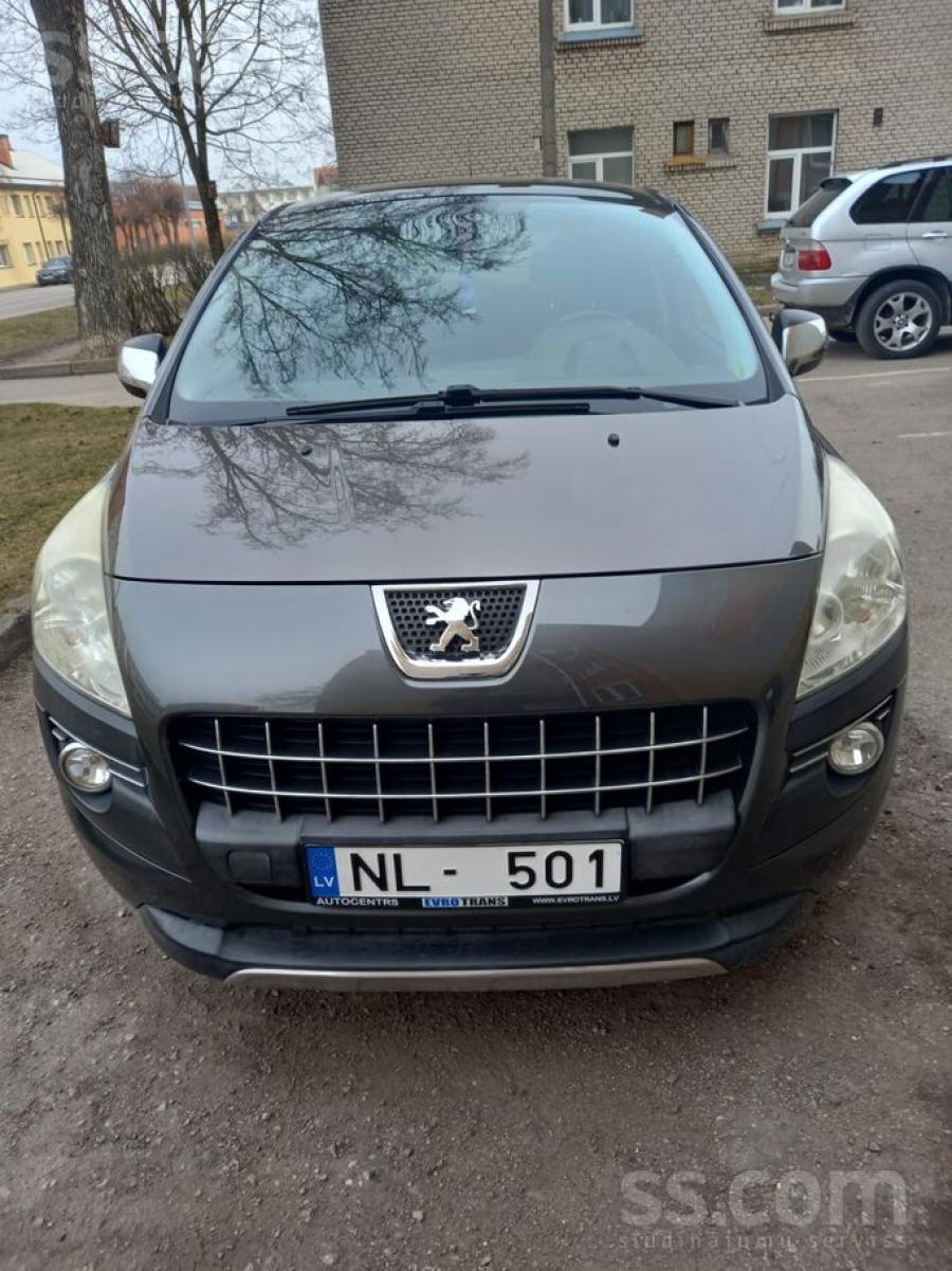 Grey Peugeot 3008 2012 in Rezekne, with an engine capacity of 1.60 L and mileage of 227 thousand km for 4950 €, photo 1 on AUTOMOTO.COM.LV
