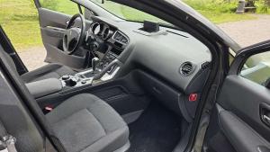 Pelēks Peugeot 3008 2012 Plungė, ar dzinēja tilpumu 1.56 L un nobraukumu 289 tūkst. km par 4200 €, foto 14 vietnē AUTOMOTO.COM.LV