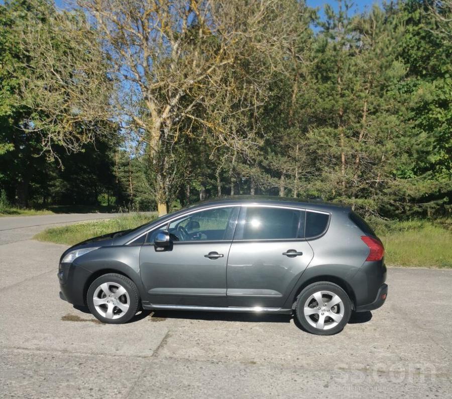 Grey Peugeot 3008 2013 in Liepaja, with an engine capacity of 1.60 L and mileage of 220 thousand km for 6500 €, photo 1 on AUTOMOTO.COM.LV