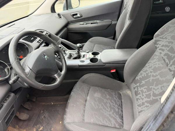 Grey Peugeot 3008 2013 in Ukmerge, with an engine capacity of 1.56 L and mileage of 179 thousand km for 3850 €, photo 8 on AUTOMOTO.COM.LV