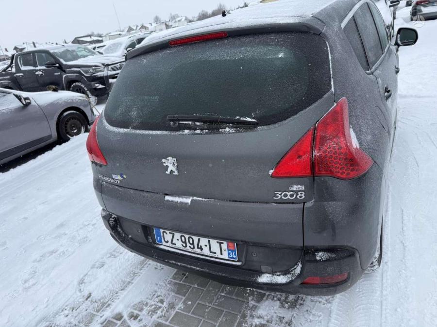 Pelēks Peugeot 3008 2013 Tauragė, ar dzinēja tilpumu 1.60 L un nobraukumu 340 tūkst. km par 3800 €, foto 5 vietnē AUTOMOTO.COM.LV