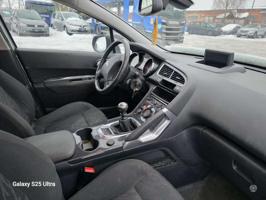 Pelēks Peugeot 3008 2013 Ukmergė, ar dzinēja tilpumu 1.56 L un nobraukumu 235 tūkst. km par 3050 €, foto 10 vietnē AUTOMOTO.COM.LV