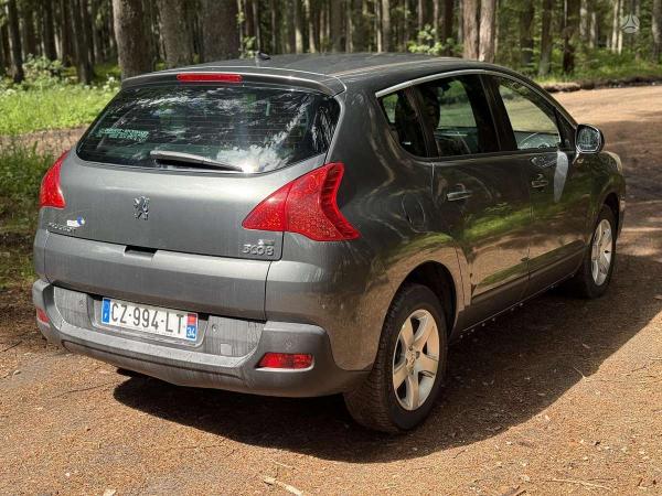 Grey Peugeot 3008 2013 in Taurage, with an engine capacity of 1.60 L and mileage of 340 thousand km for 3600 €, photo 5 on AUTOMOTO.COM.LV