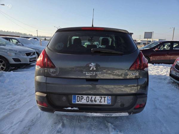 Grey Peugeot 3008 2015 in Vilnius, with an engine capacity of 1.56 L and mileage of 213 thousand km for 6700 €, photo 5 on AUTOMOTO.COM.LV
