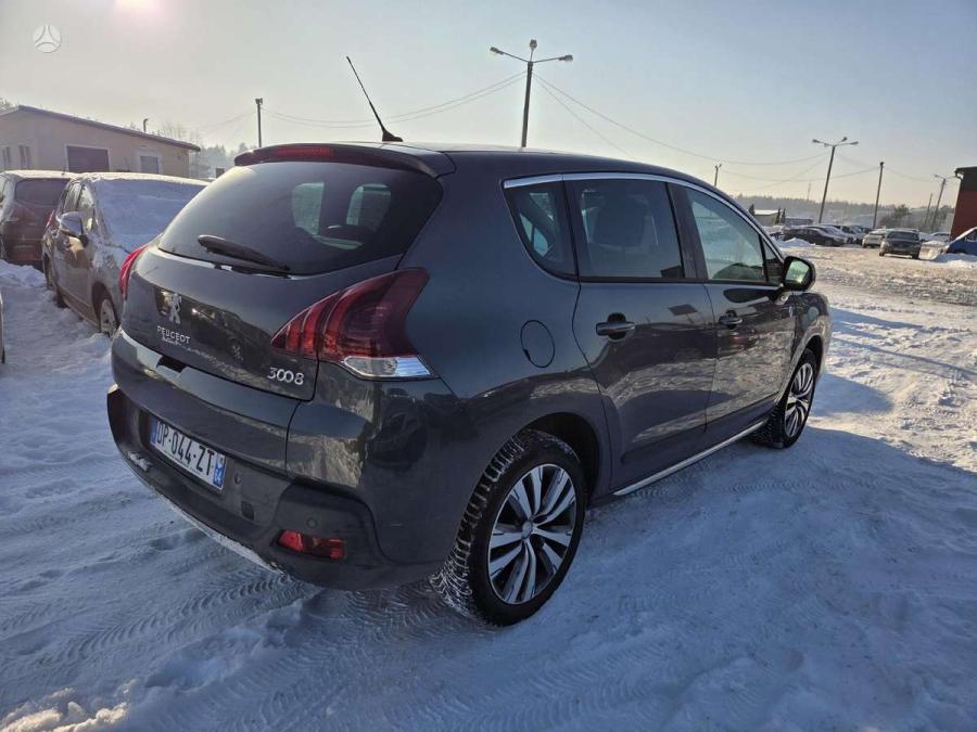 Pelēks Peugeot 3008 2015 Viļņa, ar dzinēja tilpumu 1.56 L un nobraukumu 213 tūkst. km par 6700 €, foto 4 vietnē AUTOMOTO.COM.LV