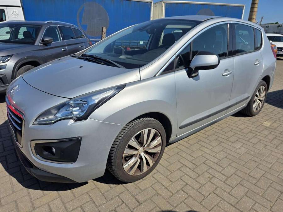 Grey Peugeot 3008 2015 in Taurage, with an engine capacity of 1.60 L and mileage of 200 thousand km for 5600 €, photo 1 on AUTOMOTO.COM.LV