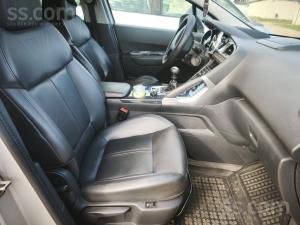 Pelēks Peugeot 3008 2015 Daugavpils, ar dzinēja tilpumu 1.60 L un nobraukumu 250 tūkst. km par 6700 €, foto 5 vietnē AUTOMOTO.COM.LV