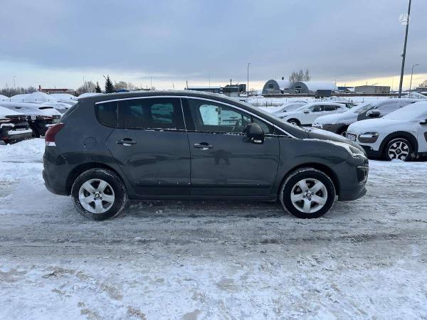 Grey Peugeot 3008 2016 in Taurage, with an engine capacity of 1.56 L and mileage of 259 thousand km for 4900 €, photo 4 on AUTOMOTO.COM.LV