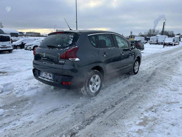 Grey Peugeot 3008 2016 in Taurage, with an engine capacity of 1.56 L and mileage of 259 thousand km for 4900 €, photo 5 on AUTOMOTO.COM.LV