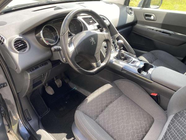 Grey Peugeot 3008 2016 in Vilnius, with an engine capacity of 1.60 L and mileage of 218 thousand km for 5650 €, photo 8 on AUTOMOTO.COM.LV