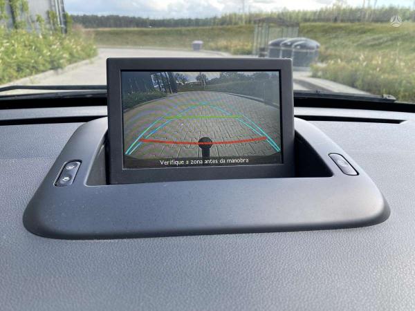 Grey Peugeot 3008 2016 in Vilnius, with an engine capacity of 1.60 L and mileage of 218 thousand km for 5650 €, photo 10 on AUTOMOTO.COM.LV