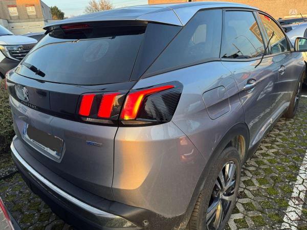 Pelēks Peugeot 3008 2017 Tauragė, ar dzinēja tilpumu 1.20 L un nobraukumu 87 tūkst. km par 9490 €, foto 3 vietnē AUTOMOTO.COM.LV